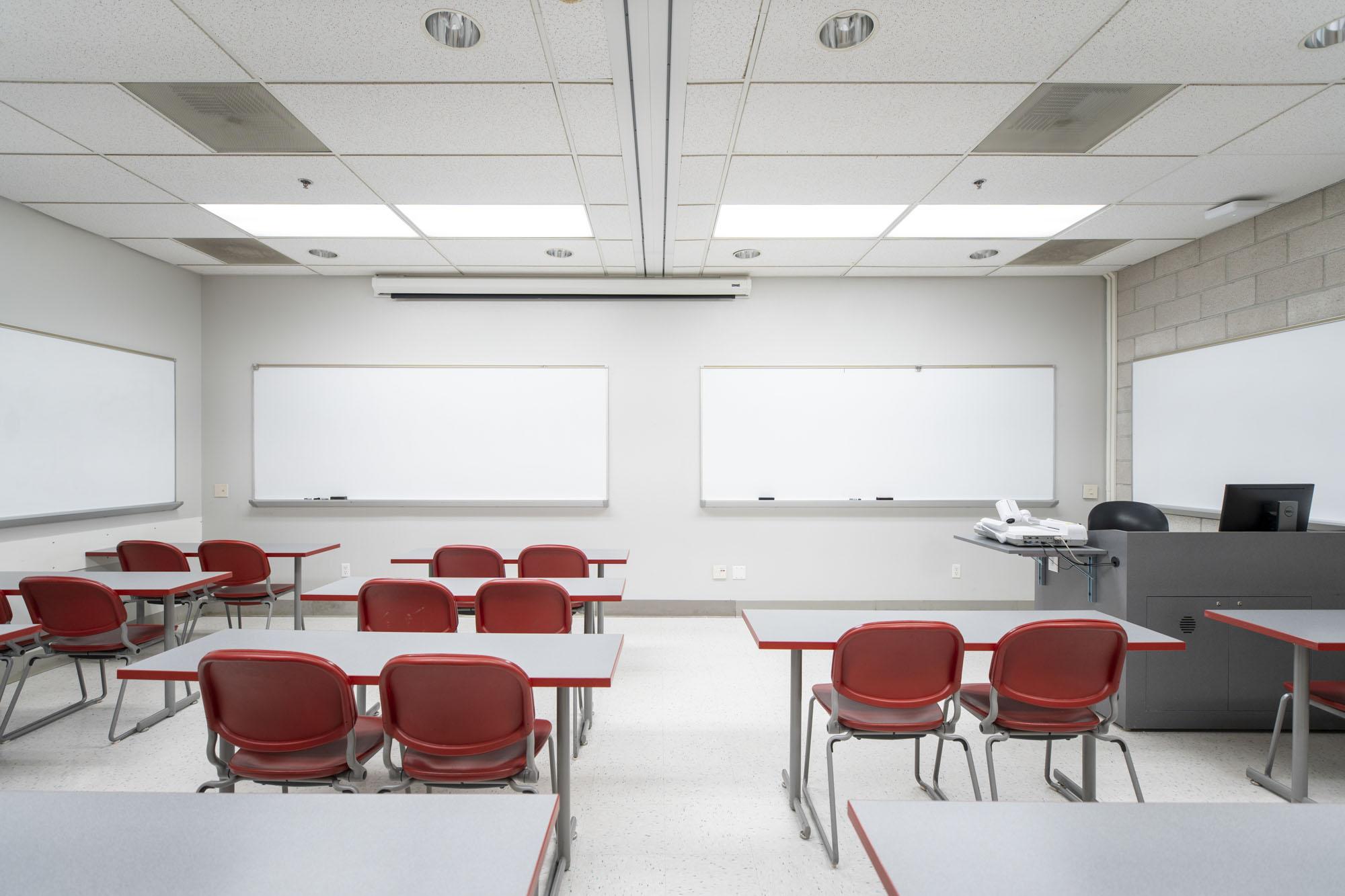 CHB C231 | Classrooms | UNLV Information Technology