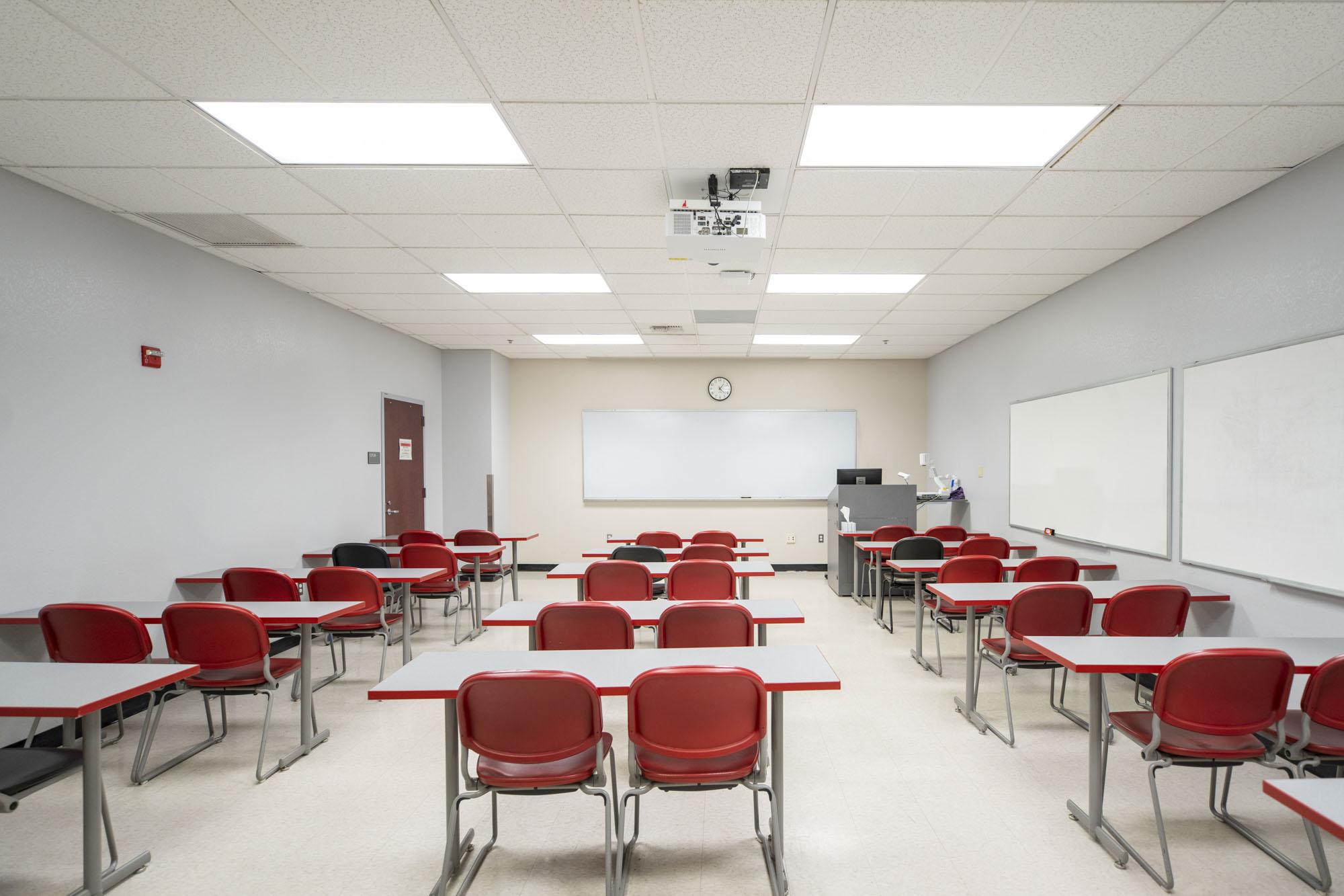 WRI C212 | Classrooms | UNLV Information Technology
